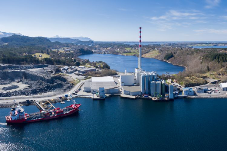 Skretting gjenoppretter fôrlinje på Averøy - Skretting