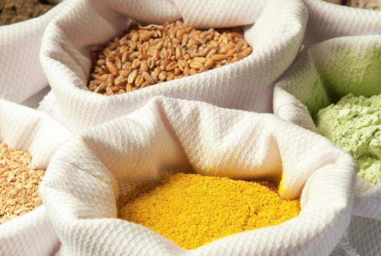 What ingredients are in Skretting feeds? - Skretting